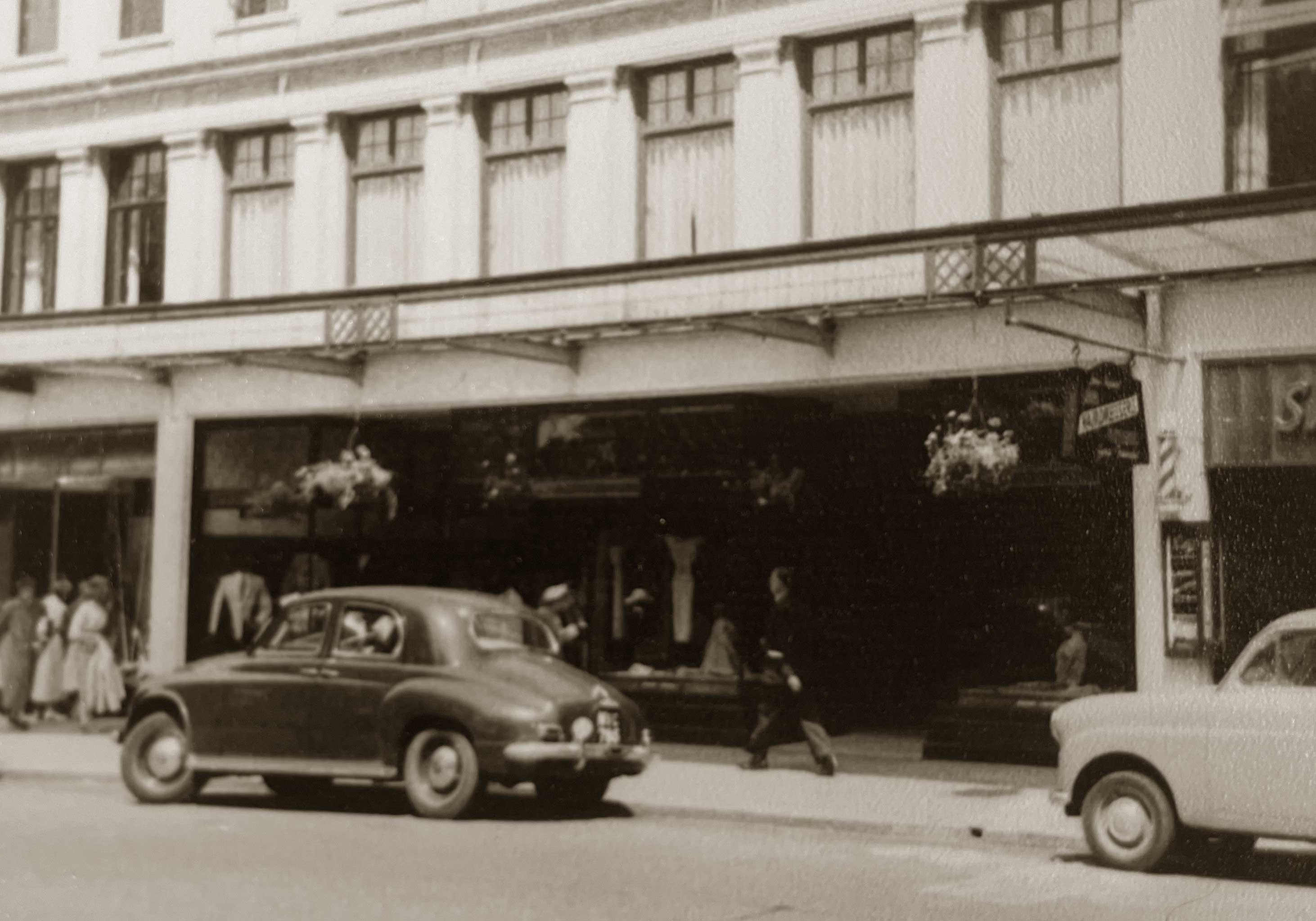 AN INDEPENDENT STORE : WITH A DIFFERENCE - Robert Old & Co – Robert Old ...